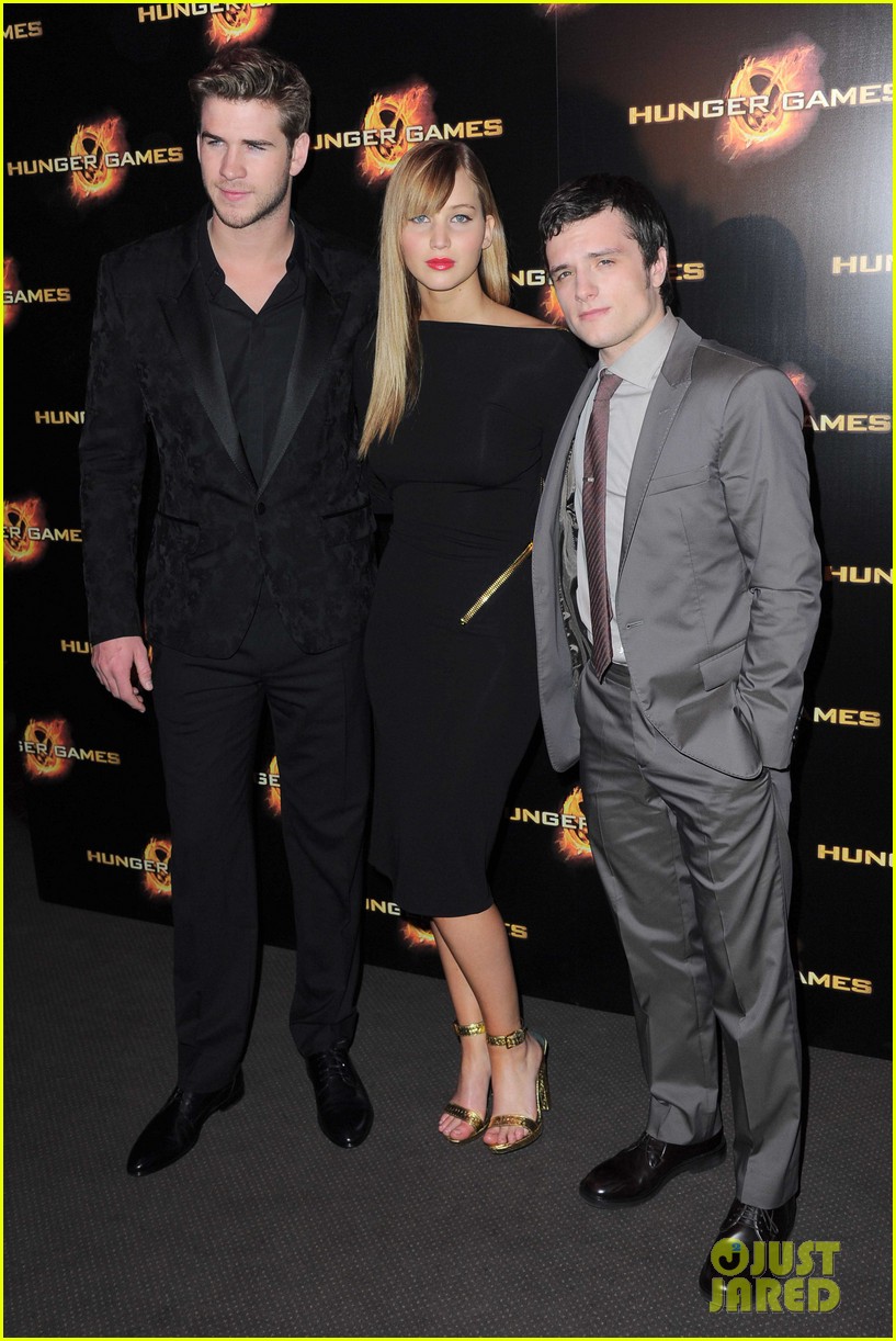 Jennifer Lawrence: 'Hunger Games' Paris Premiere!: Photo 2639348 ...