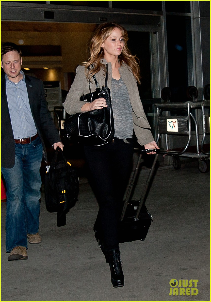 Jennifer Lawrence: 3-Point Shootout with Jimmy Fallon!: Photo 2641216 ...