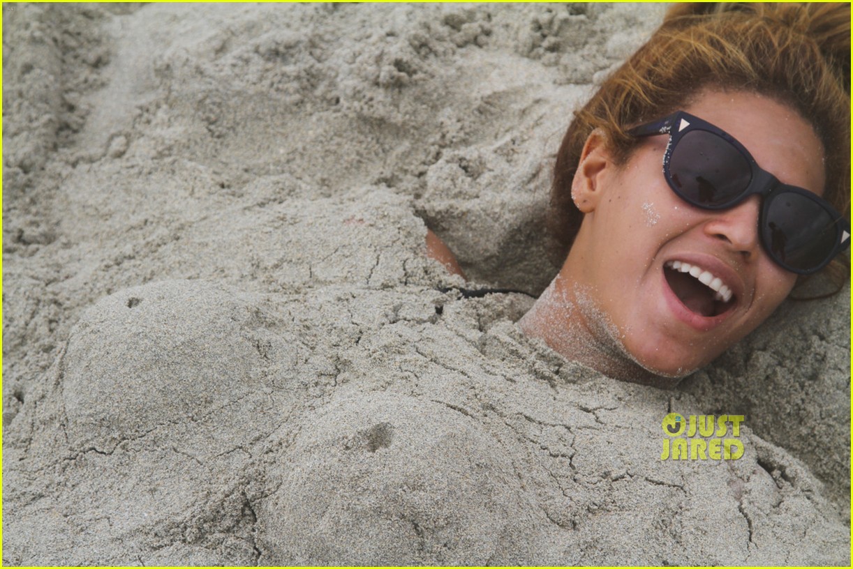 Photo: beyonce tumblr photo album 32 | Photo 2645549 | Just Jared