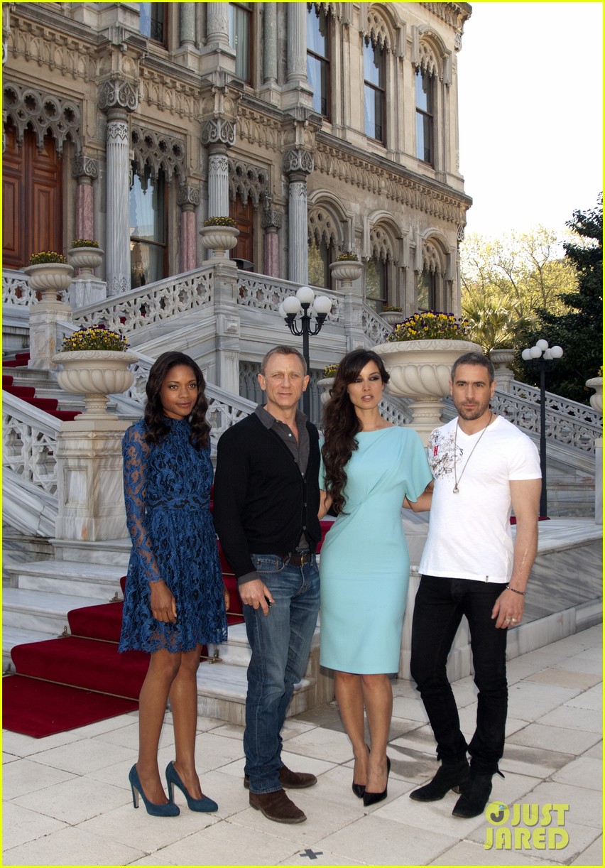 Daniel Craig: 'Skyfall' Turkey Photo Call!: Photo 2655351 | Daniel ...