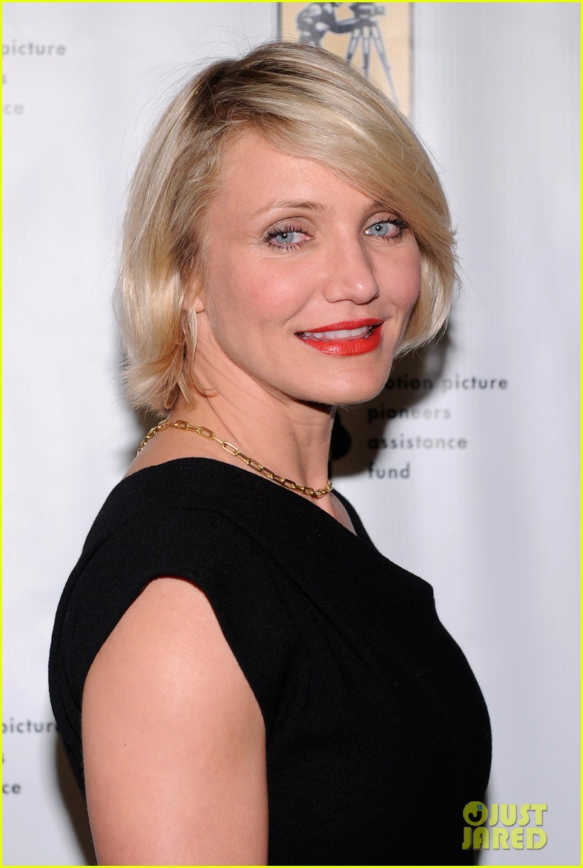 Cameron Diaz: Pioneers Foundation Dinner!: Photo 2653902 | Cameron Diaz ...