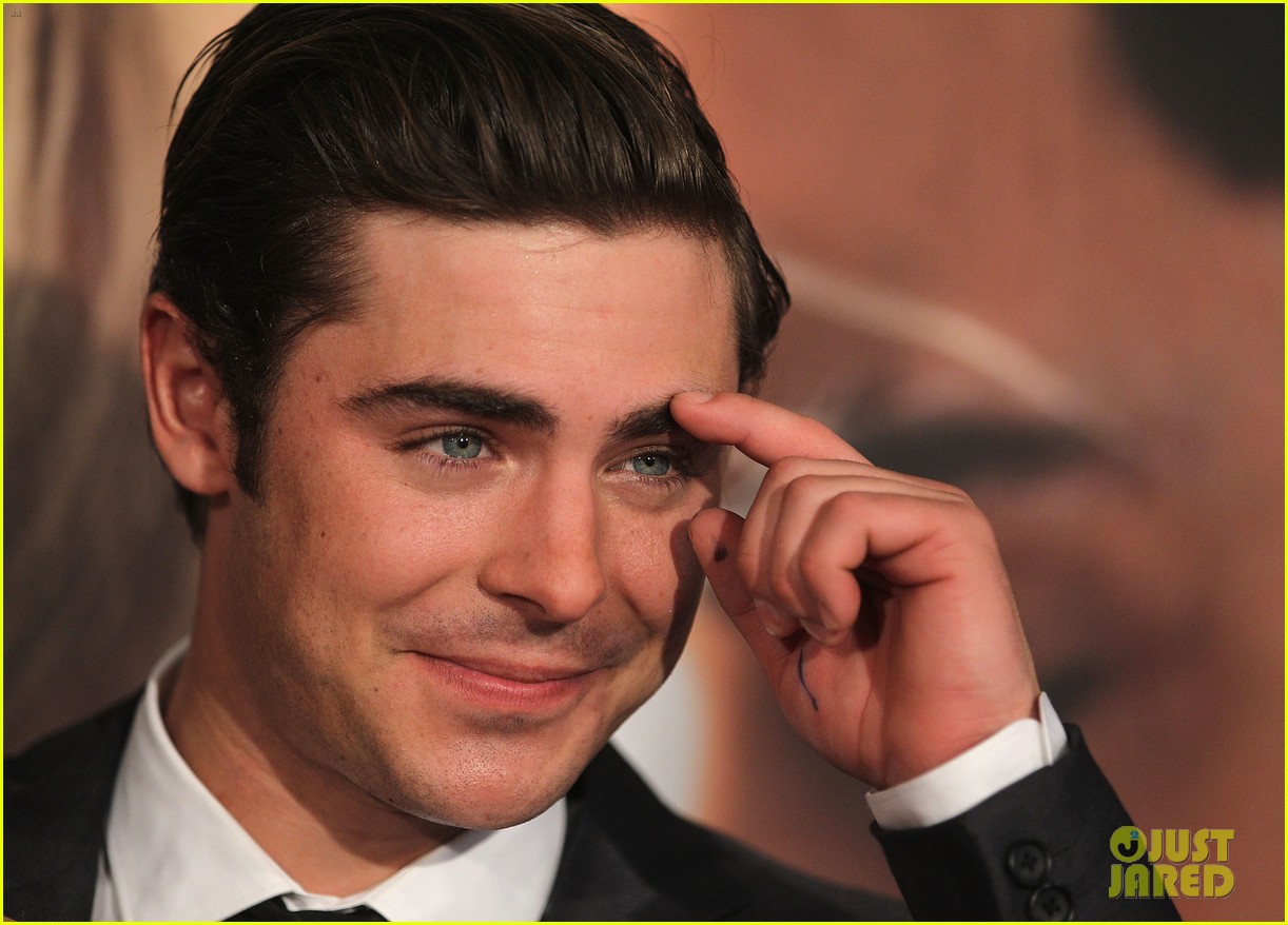 Zac Efron: 'Lucky One' Melbourne Premiere with Taylor Schilling!: Photo ...