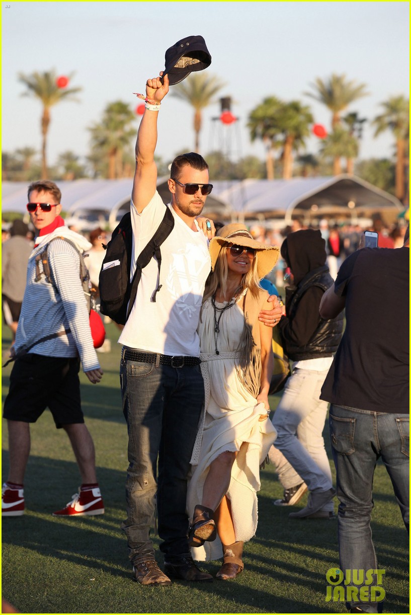 Fergie & Josh Duhamel: Coachella Couple!: Photo 2649120 | Fergie, Josh ...