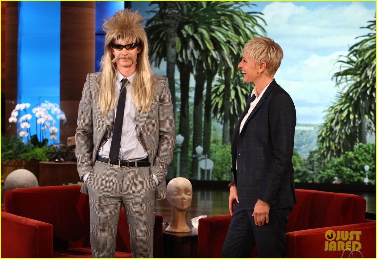 Andrew Garfield Goes Incognito On 'Ellen': Photo 2644708 | Andrew ...