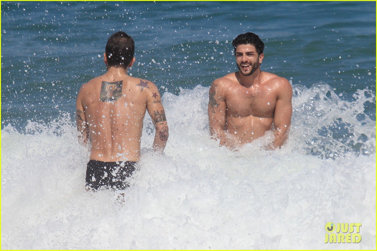 Marc Jacobs: Speedo Sexy with Harry Louis!: Photo 2647319 | Marc Jacobs ...