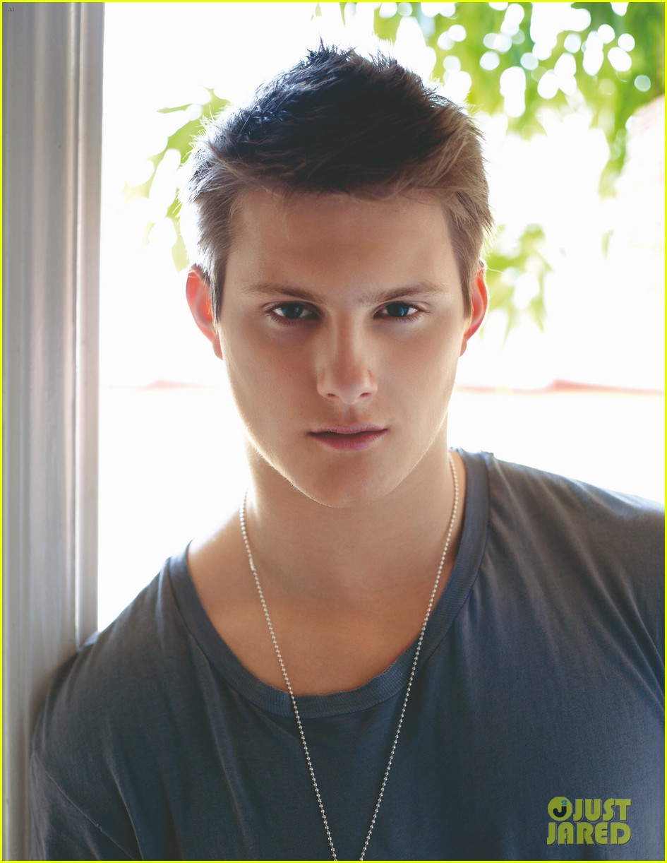 Alexander Ludwig Covers 'Da Man' April/May 2012: Photo 2644991 ...