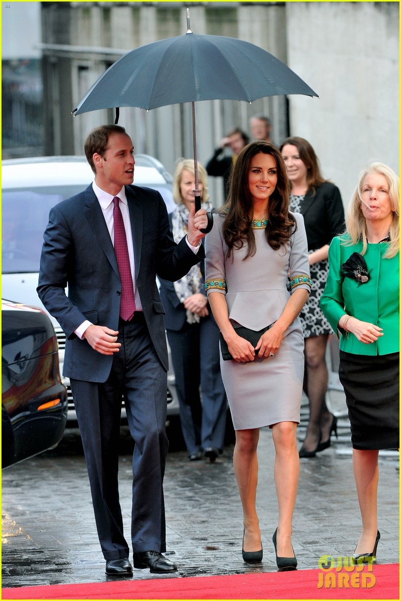Prince William & Duchess Kate: 'African Cats' Premiere!: Photo 2653635 ...