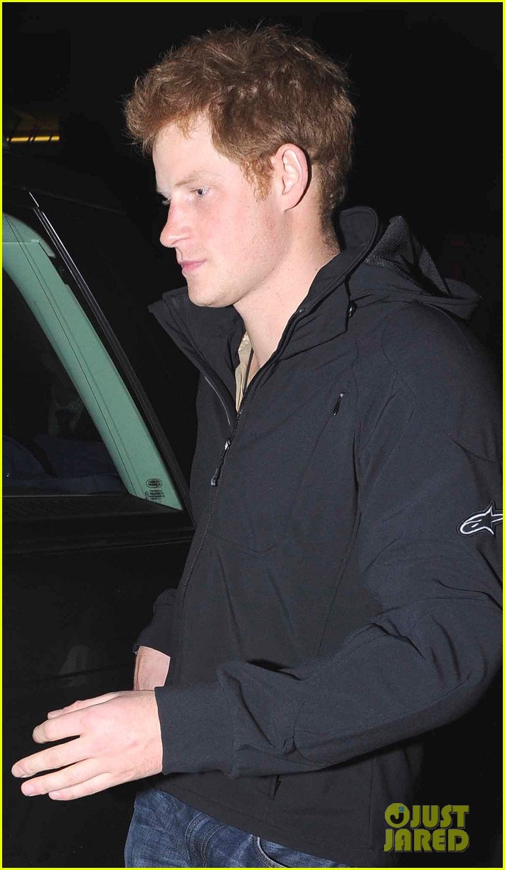 Prince Harry Volunteers Prince William to Run a Marathon: Photo 2654536 ...