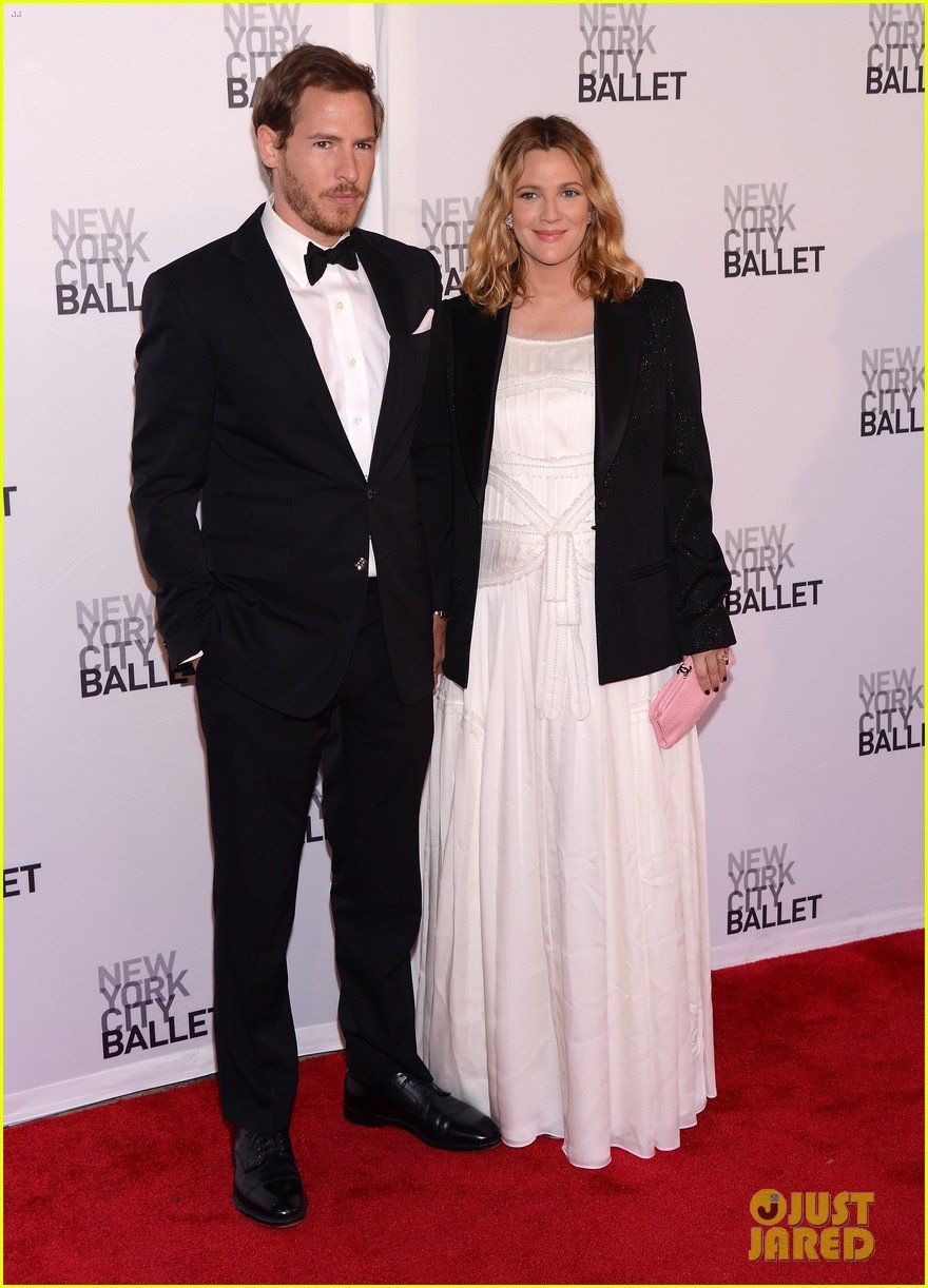 Drew Barrymore: NYC Ballet Gala with Will Kopelman!: Photo 2660165 ...