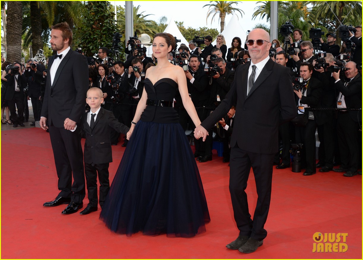 Marion Cotillard Premieres 'Rust & Bone' in Cannes: Photo 2663371 ...