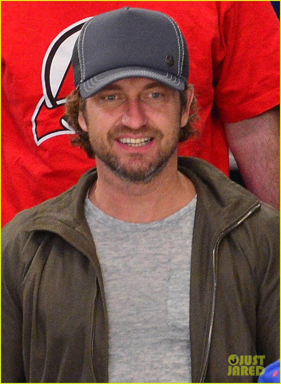 Gerard Butler: New York Rangers Game!: Photo 2662497 | Gerard Butler ...