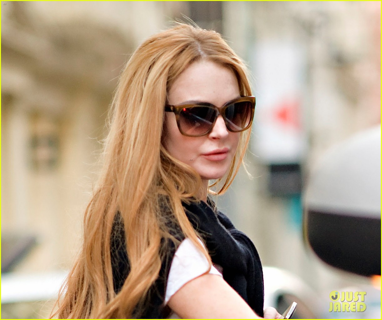 Lindsay Lohan Cleared of Hit & Run Charges: Photo 2658030 | Lindsay ...