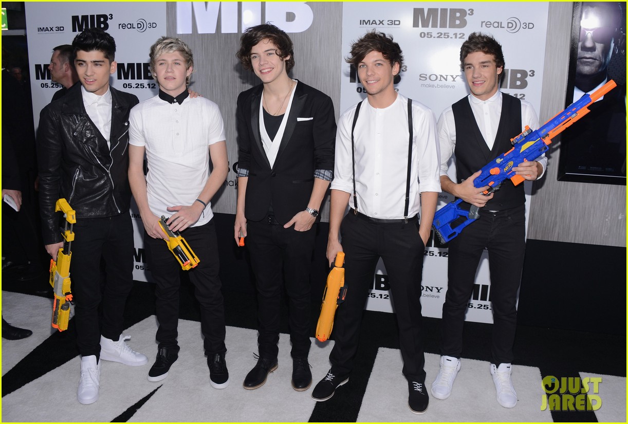 One Direction: 'Men in Black 3' NYC Premiere!: Photo 2665997 | Photos ...