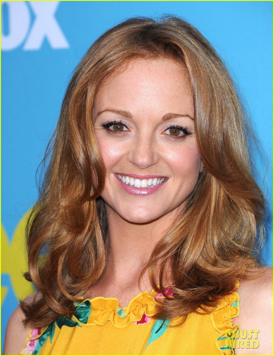 Glee's Amber Riley Collapses on Red Carpet: Photo 2656362 | Amber Riley ...