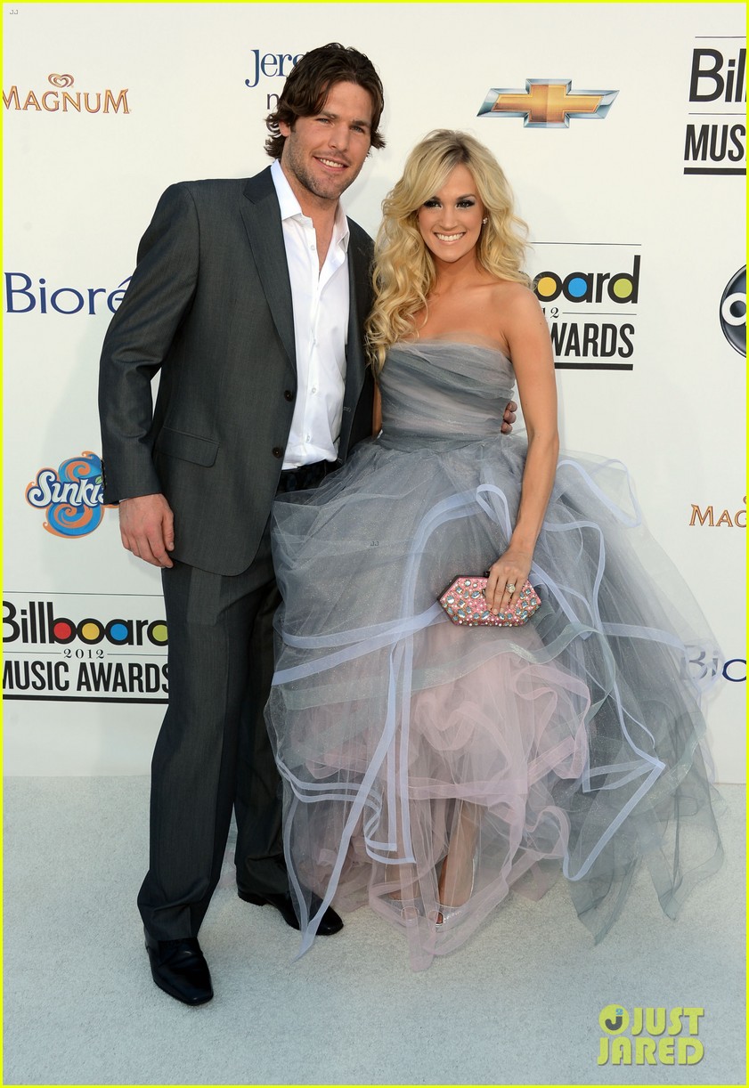 Carrie Underwood Married Hockey