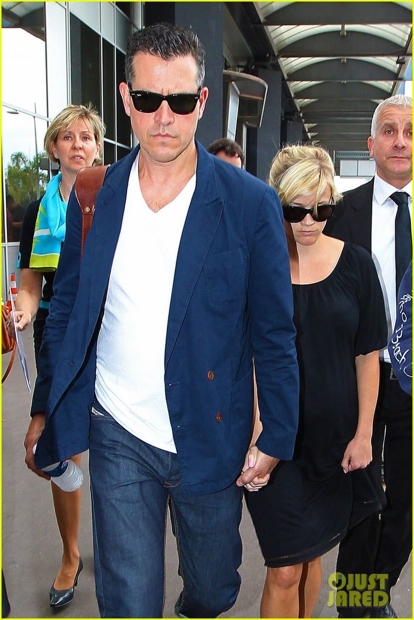 Reese Witherspoon & Jim Toth: Cannes Arrival!: Photo 2666467 | Jim Toth ...