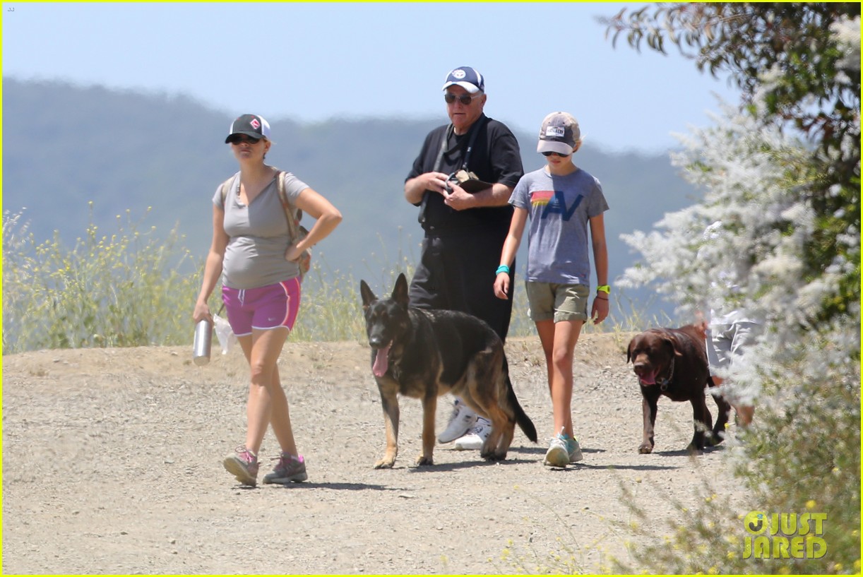 Reese Witherspoon 'Wants Her Parents to be Happy': Photo 2664997 | Ava ...