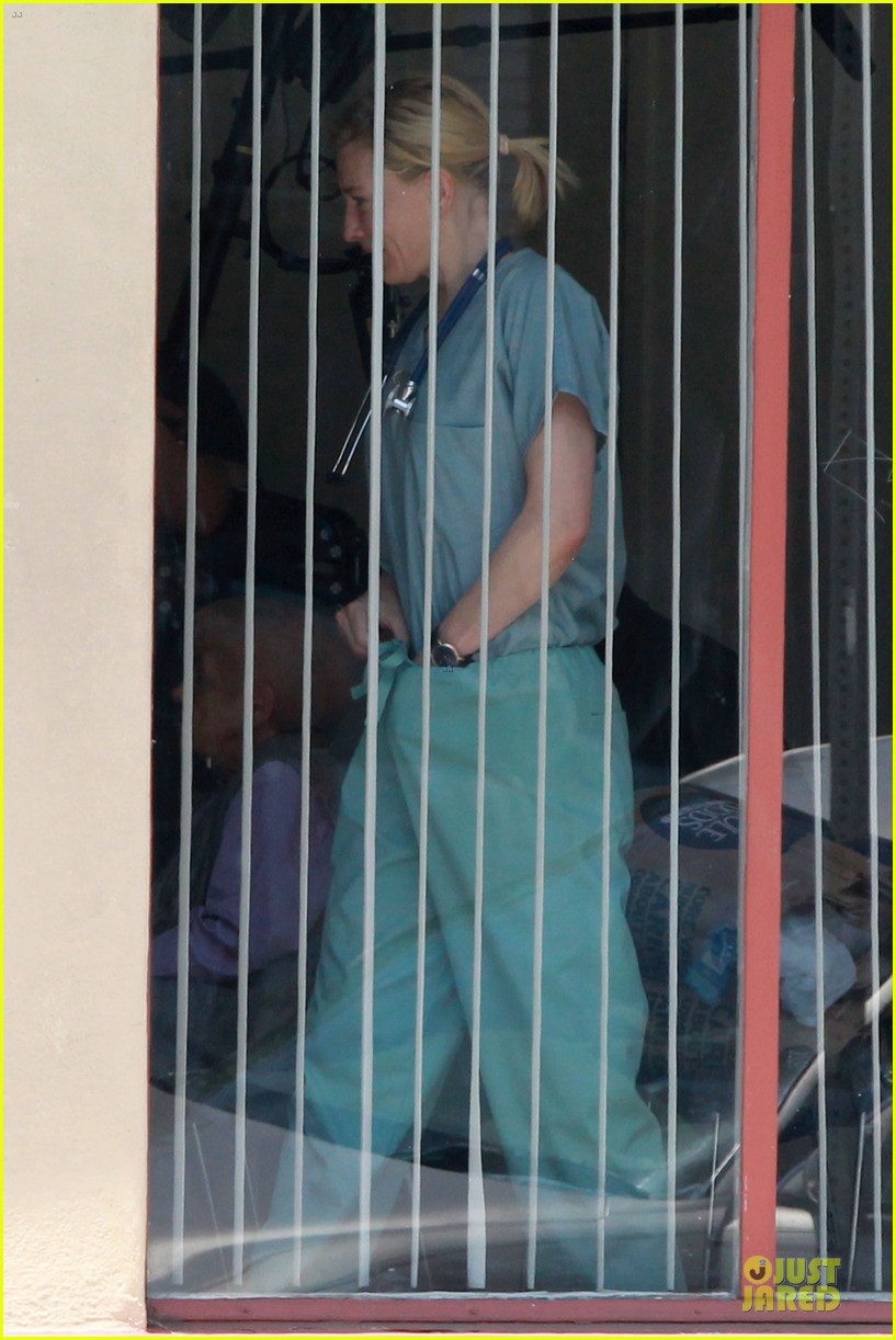 Cate Blanchett Scrubs Up for 'Knight of Cups': Photo 2672343 | Cate ...