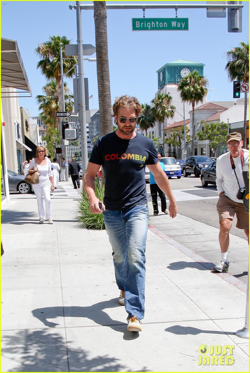 Gerard Butler: Doctor's Checkup in Beverly Hills: Photo 2671333 ...