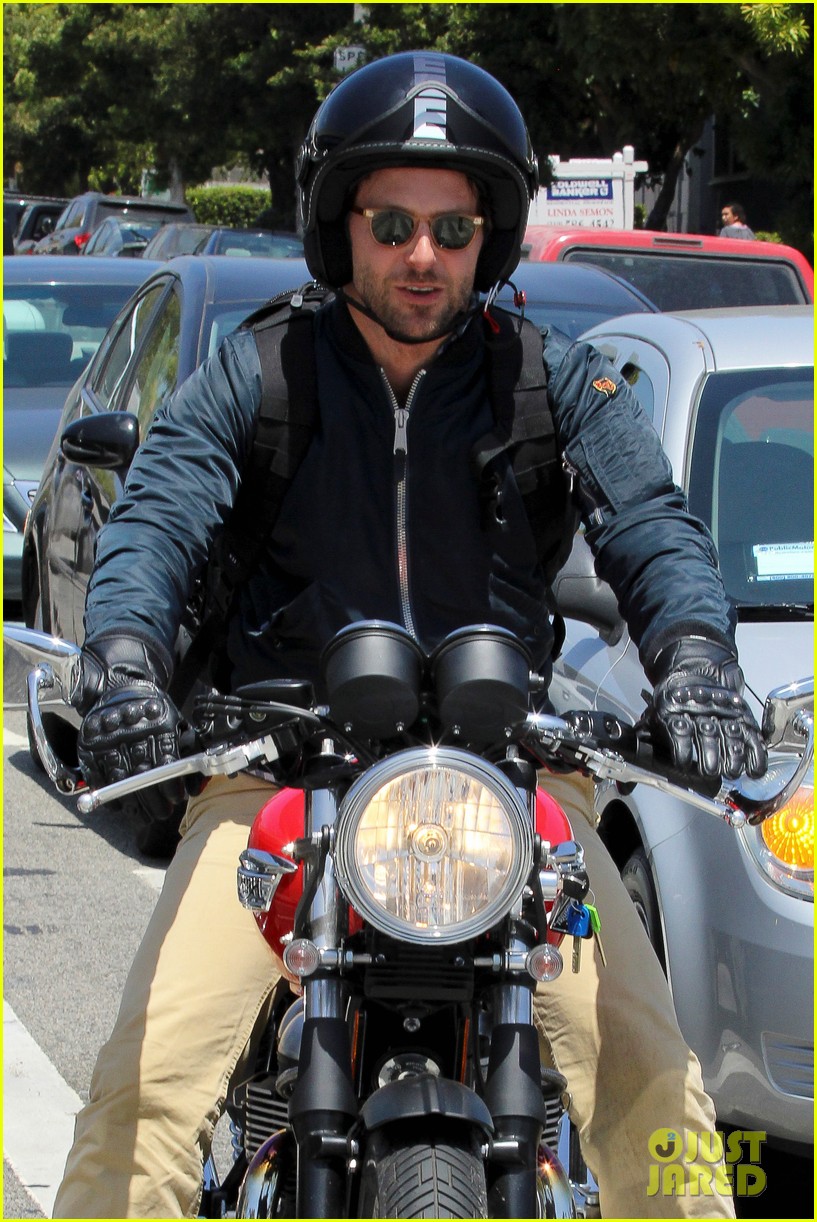 Bradley Cooper Triumph