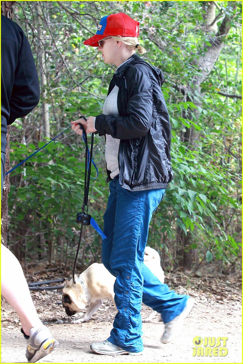 Anna Faris: Baby Bump Dog Walk!: Photo 2674765 | Anna Faris, Chris ...