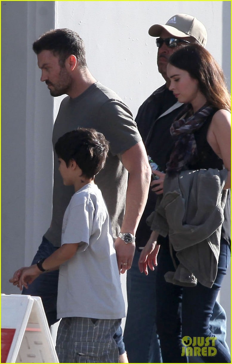 Megan Fox: Father's Day Mass with Brian Austin Green: Photo 2676486 ...