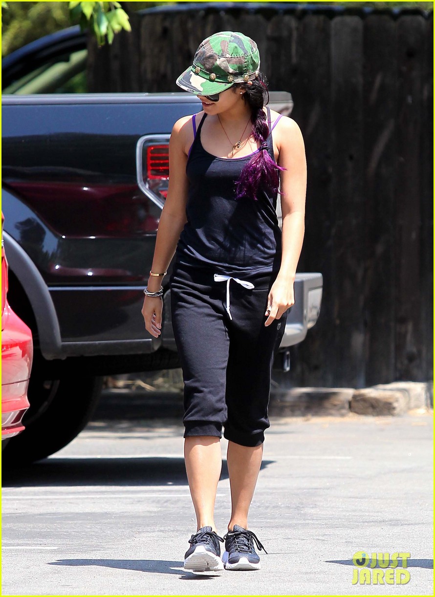 Vanessa Hudgens: Pilates Workout Day!: Photo 2677274 | Vanessa Hudgens ...