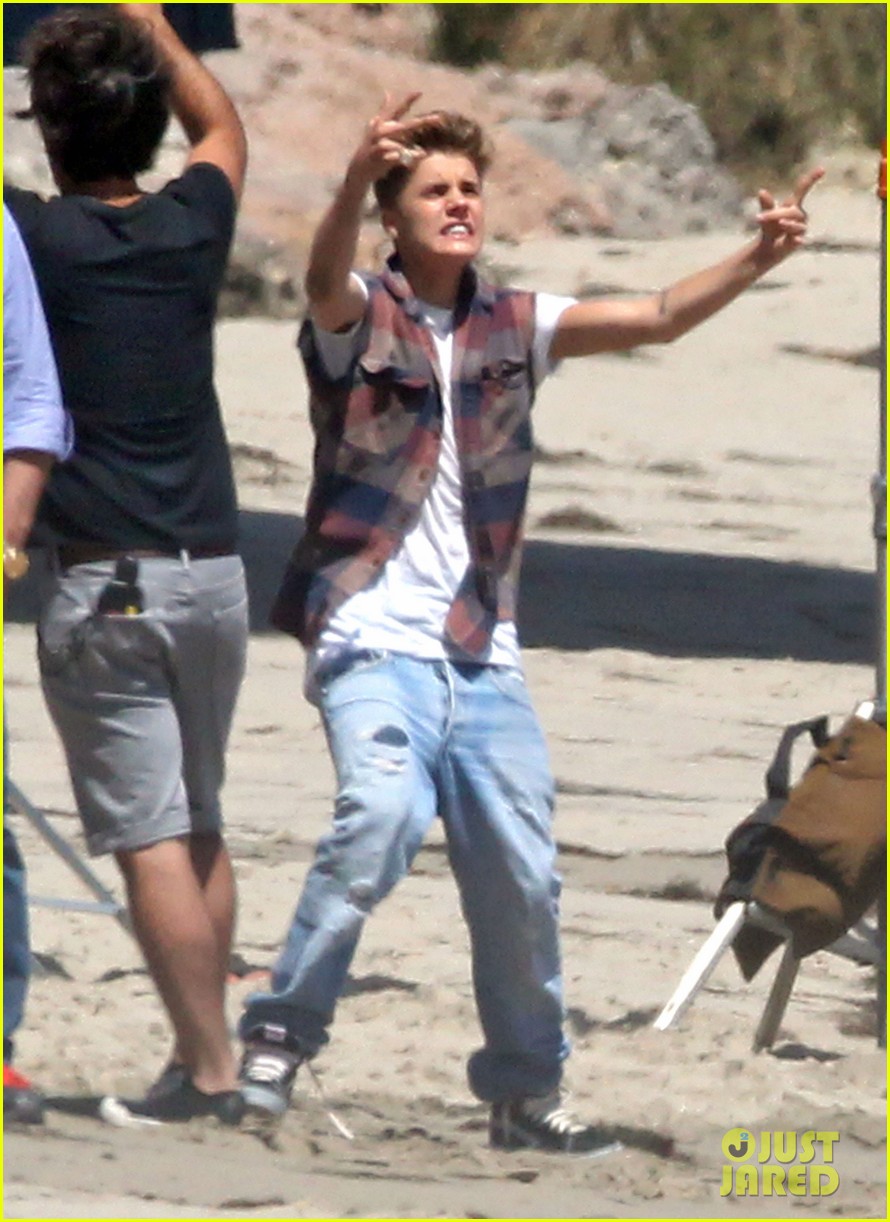 Justin Bieber Passes Madonna's Previous Record: Photo 2680885 | Justin ...