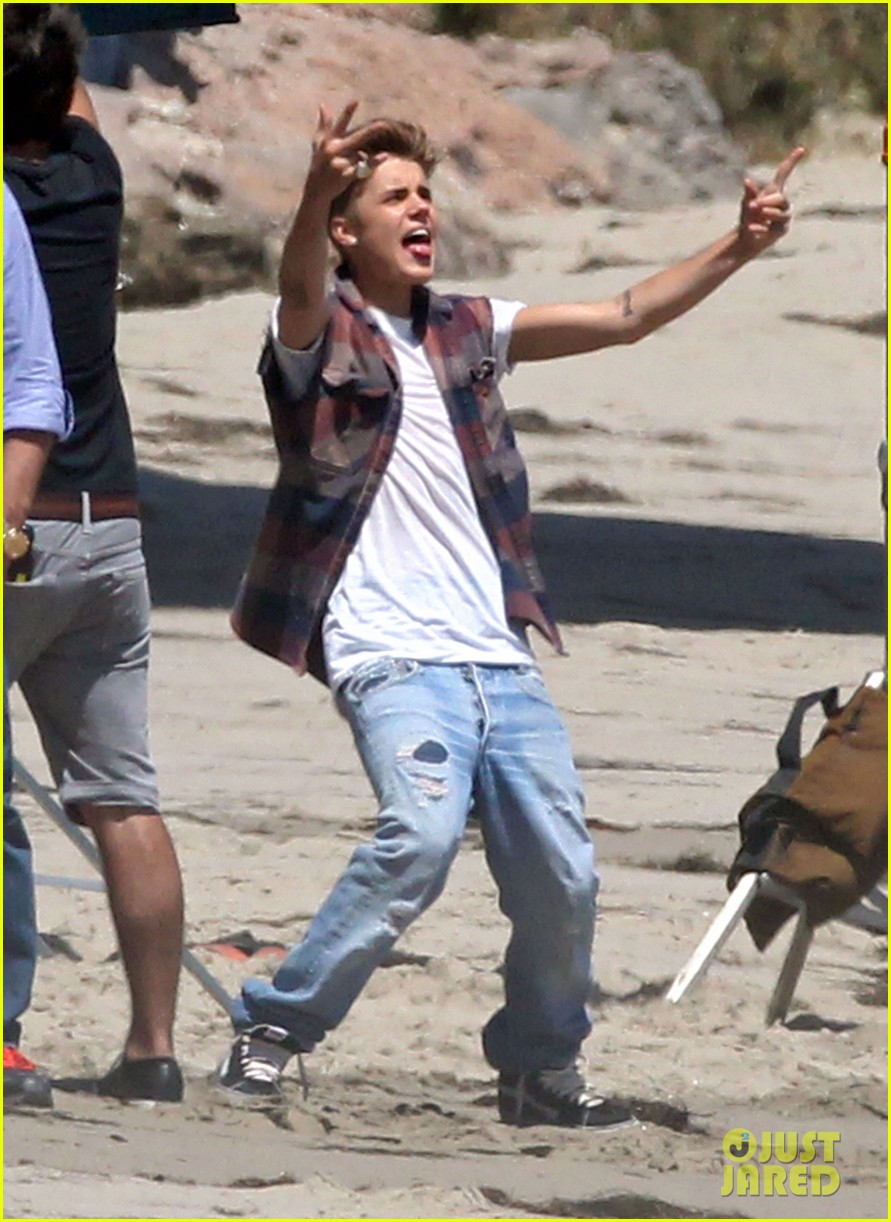 Justin Bieber Passes Madonna's Previous Record: Photo 2680886 | Justin ...