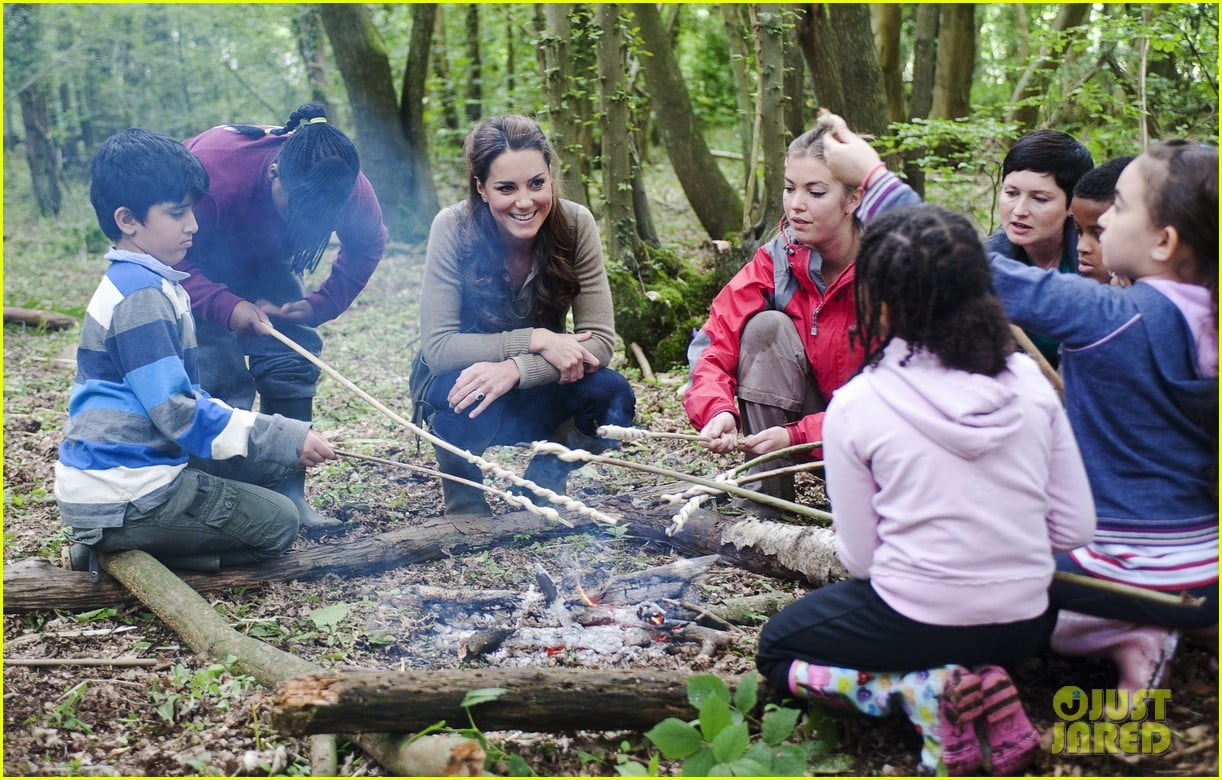 Duchess Kate: Expanding Horizons Camp Visit!: Photo 2676071 | Kate ...