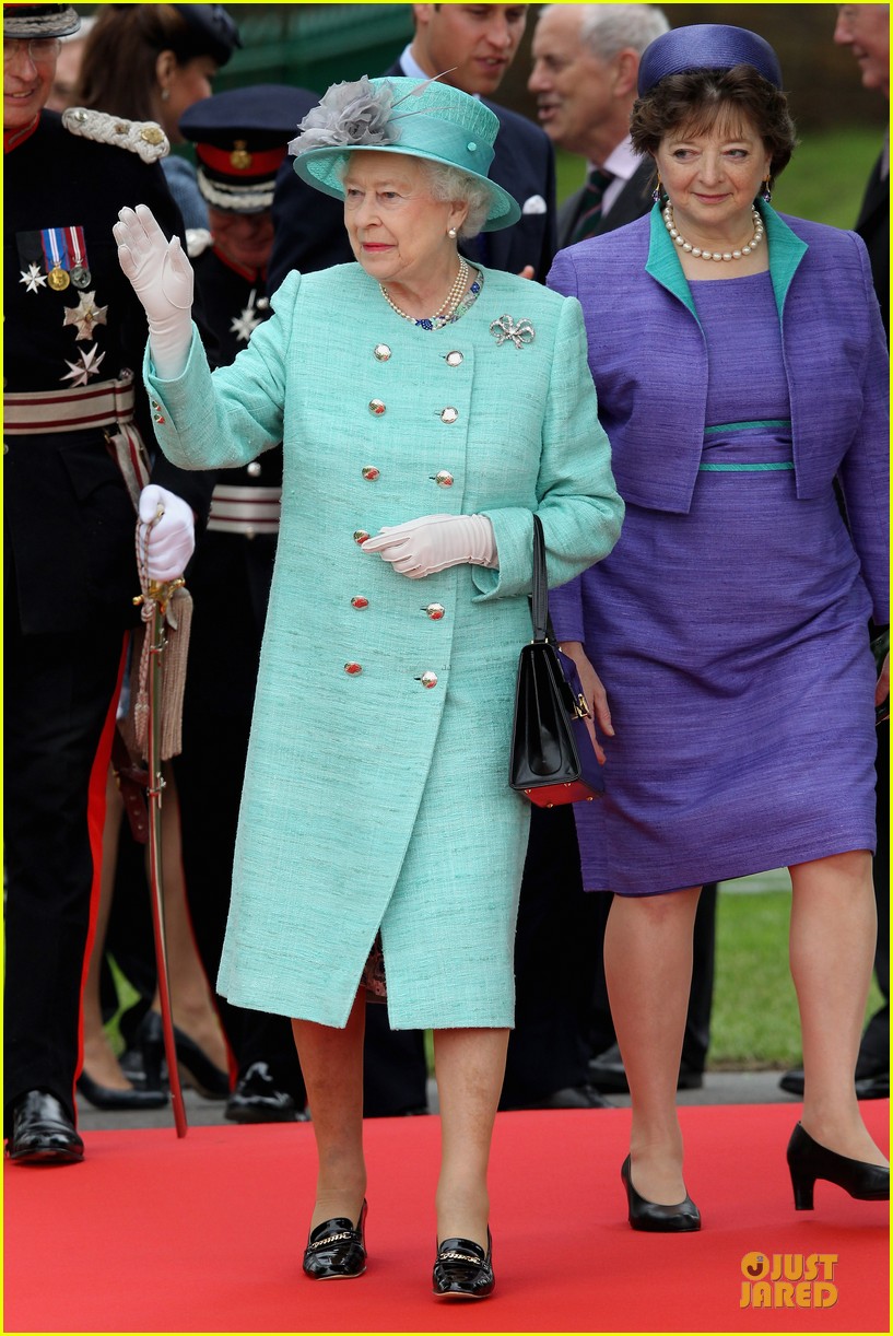 Prince William, Kate & the Queen: Nottingham Jubilee Visit!: Photo ...