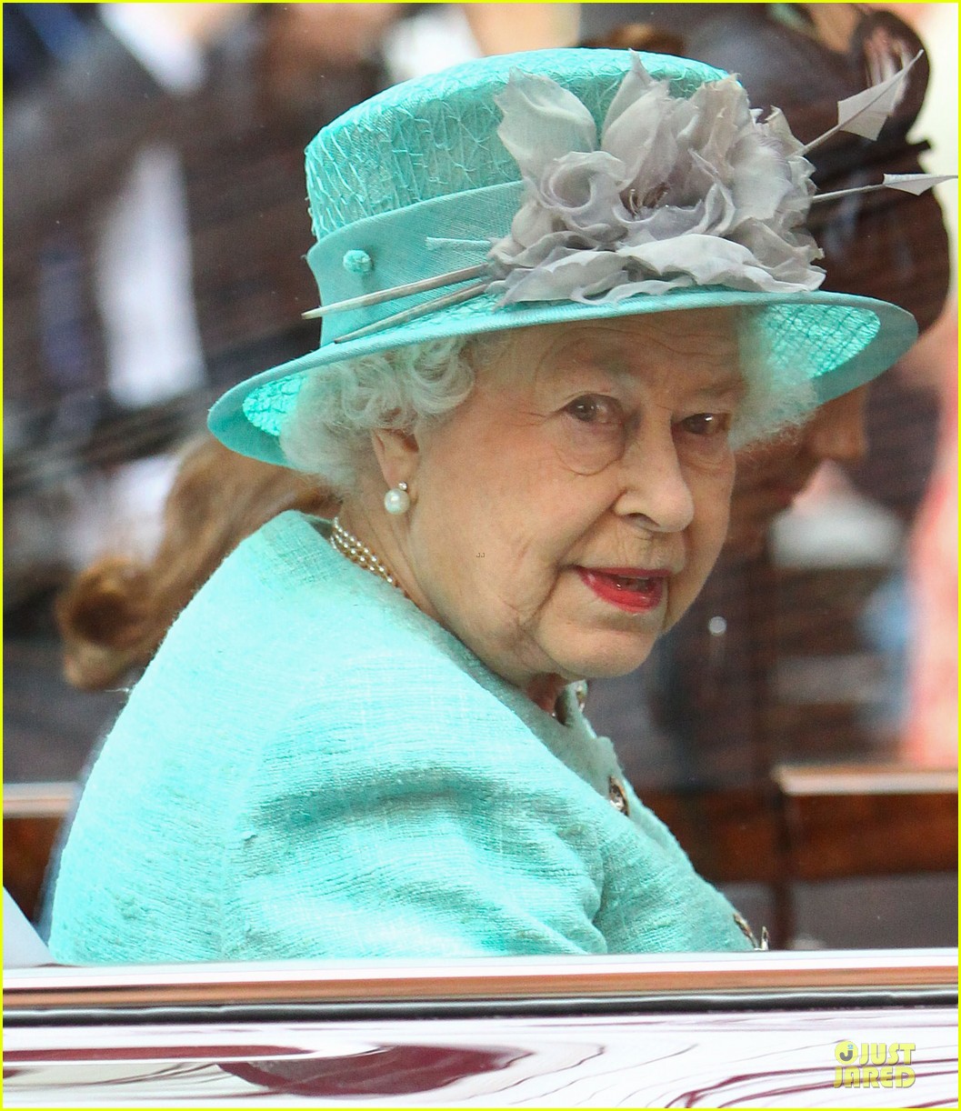 Prince William, Kate & the Queen: Nottingham Jubilee Visit!: Photo ...