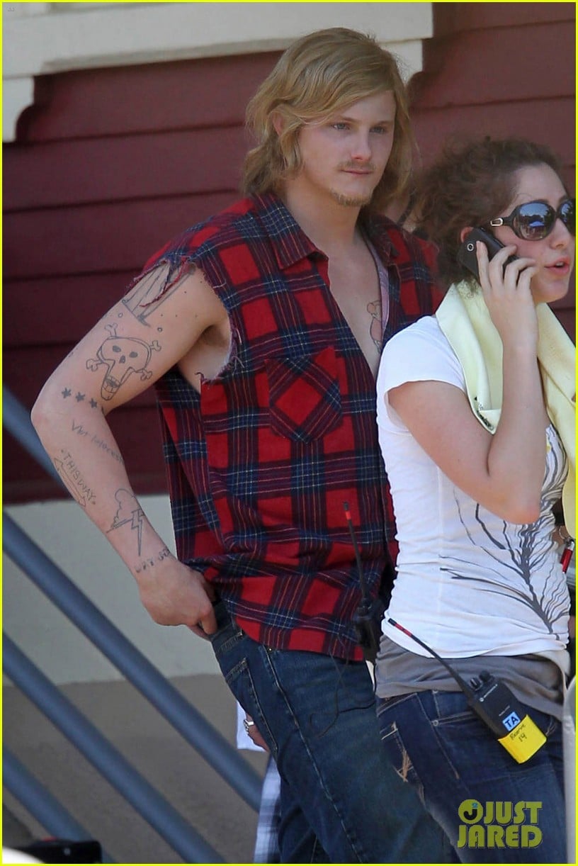 Alexander Ludwig: Mustache & Goatee for 'Grown Ups 2'!: Photo 2669006 ...