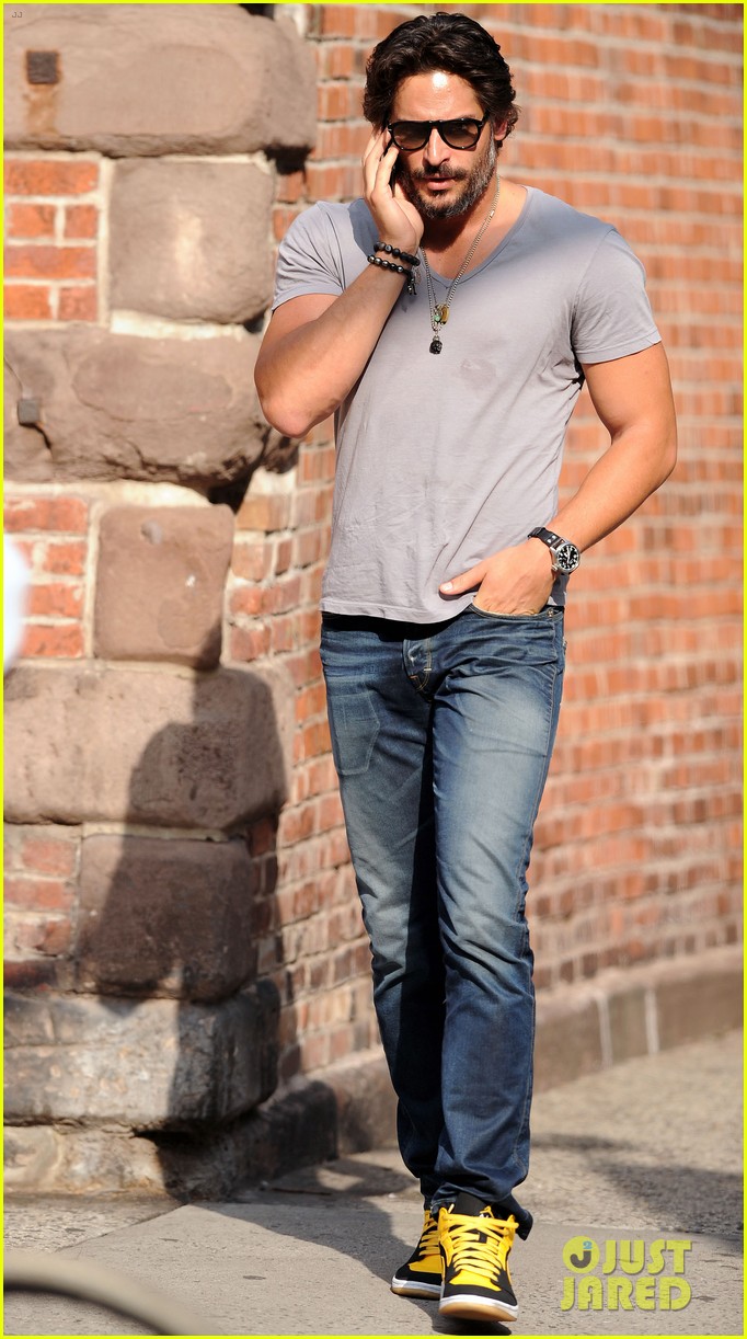 Joe Manganiello: 'Magic Mike' In Theaters Now!: Photo 2680774 | Joe ...