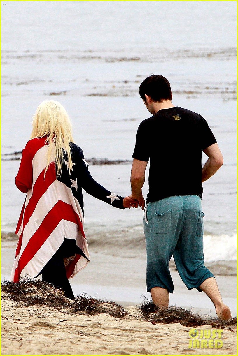 Christina Aguilera & Matthew Rutler: 4th of July with Max!: Photo ...