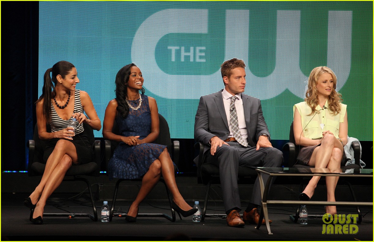 Stephen Amell & Justin Hartley: CW Studs!: Photo 2694476 | Justin ...