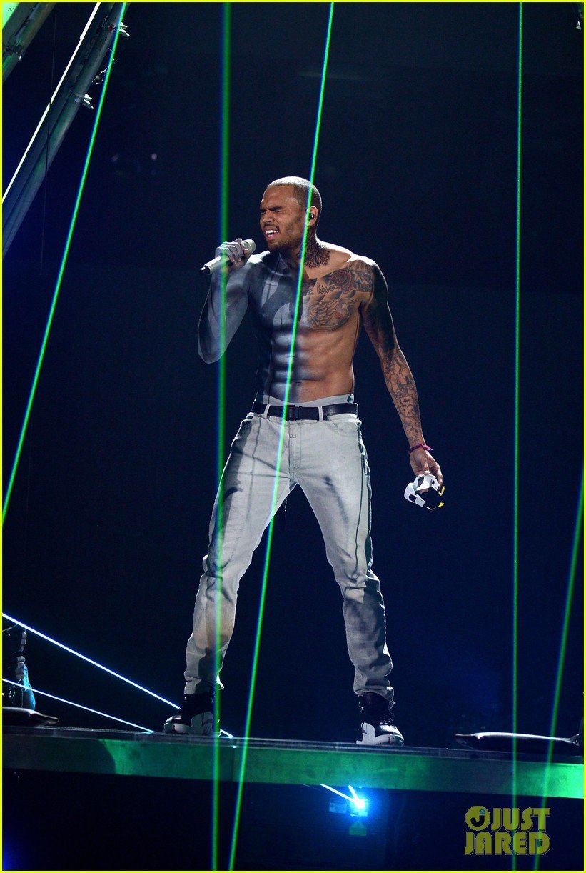 Chris Brown Bet Awards 2022 Performance