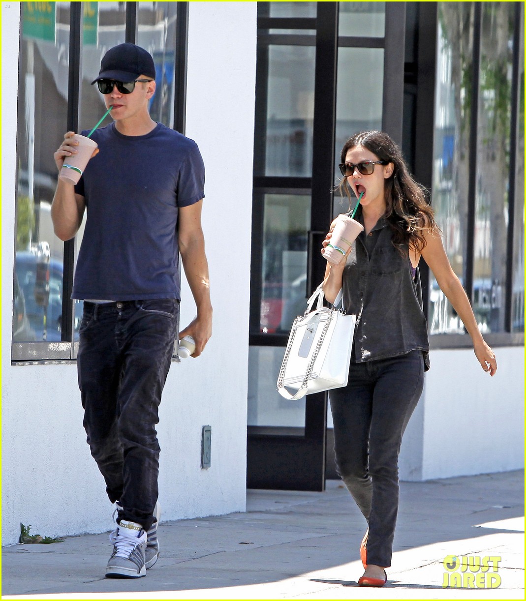 Rachel Bilson & Hayden Christensen: West Elm Shoppers!: Photo 2684156 ...