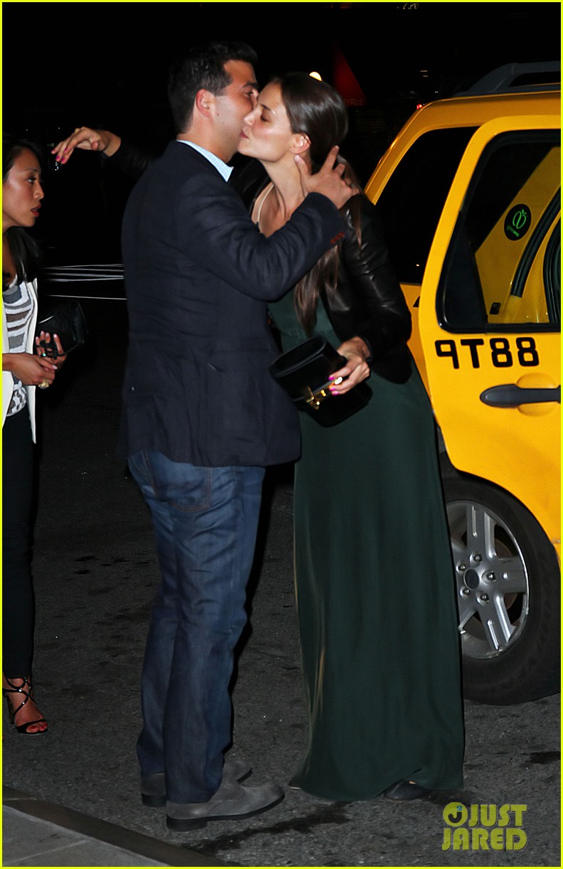 Katie Holmes: Dinner with Lawyer Jonathan Wolfe!: Photo 2693337 | Katie ...
