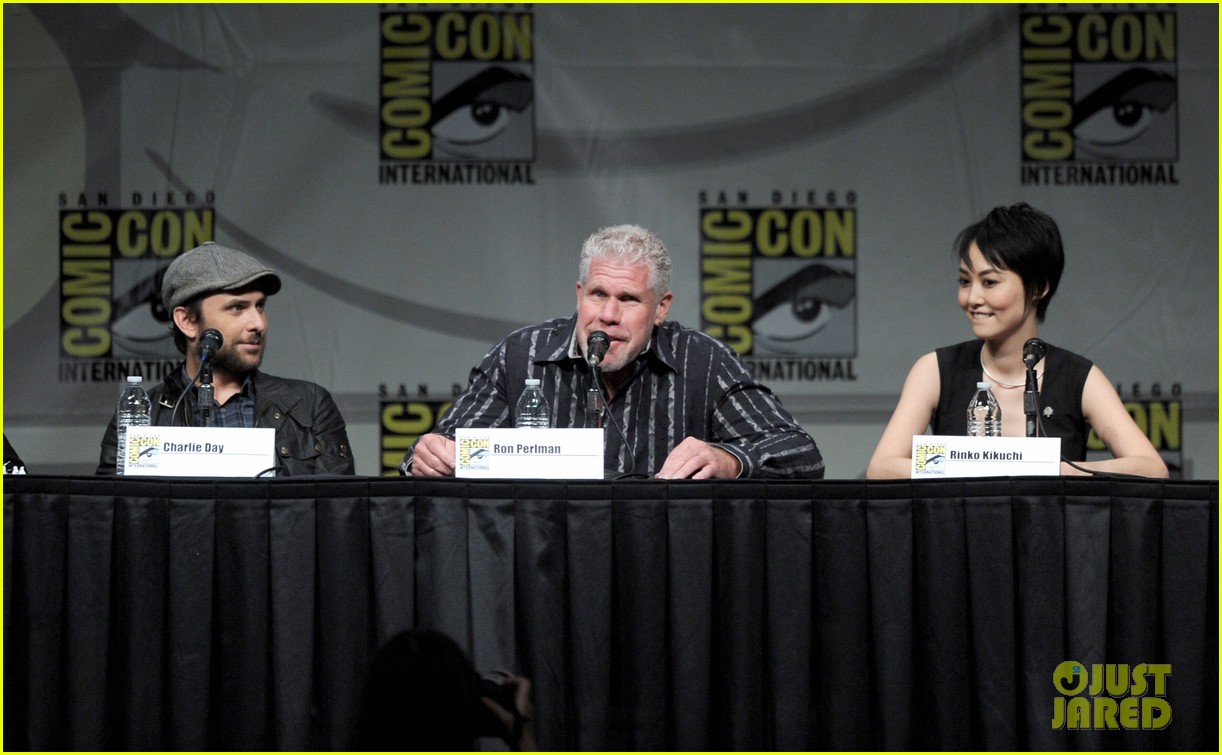Charlie Hunnam: 'Pacific Rim' at Comic Con 2012!: Photo 2687905 ...