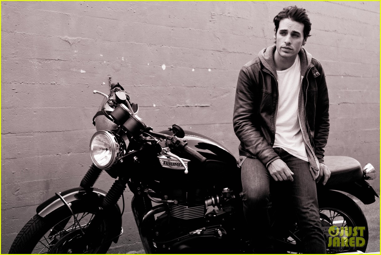 Justin Wilczynski Photo Shoot - JustJared.com Exclusive!: Photo 2689682 ...