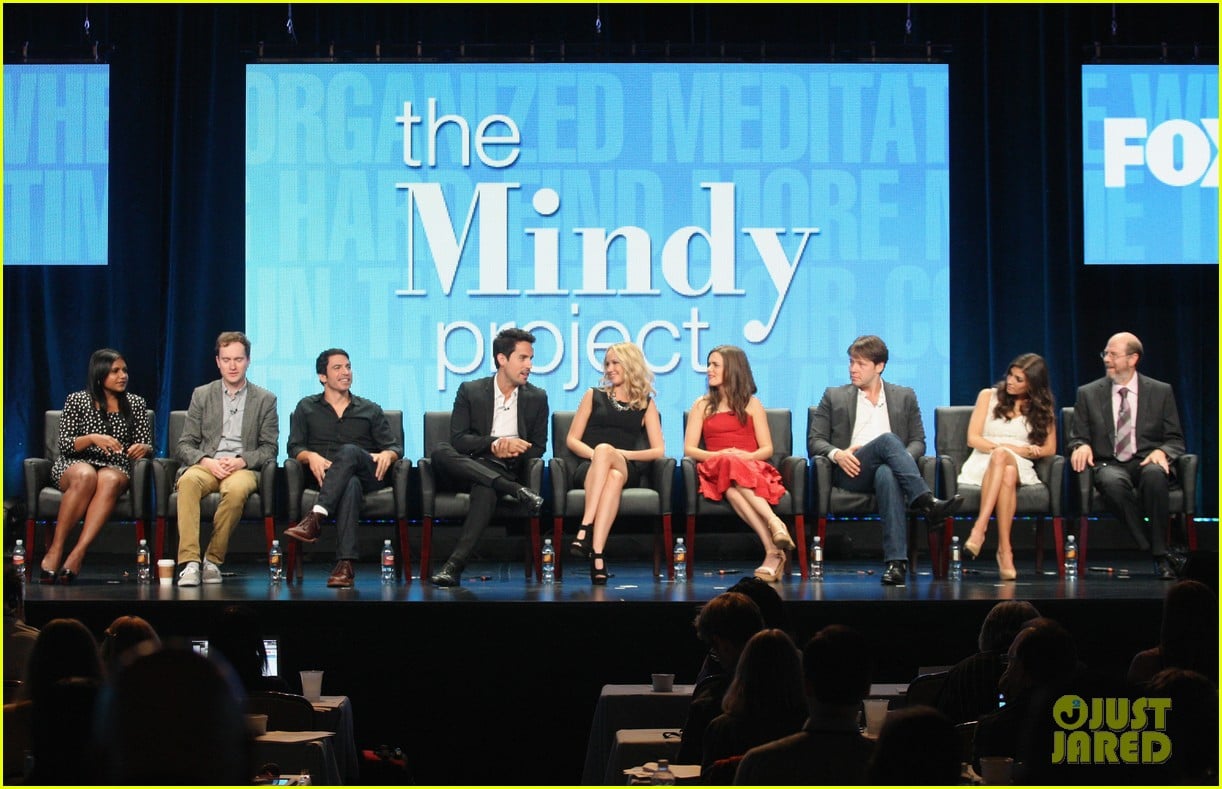 Mindy Kaling: 'The Mindy Project' Poster - First Look!: Photo 2690963 ...