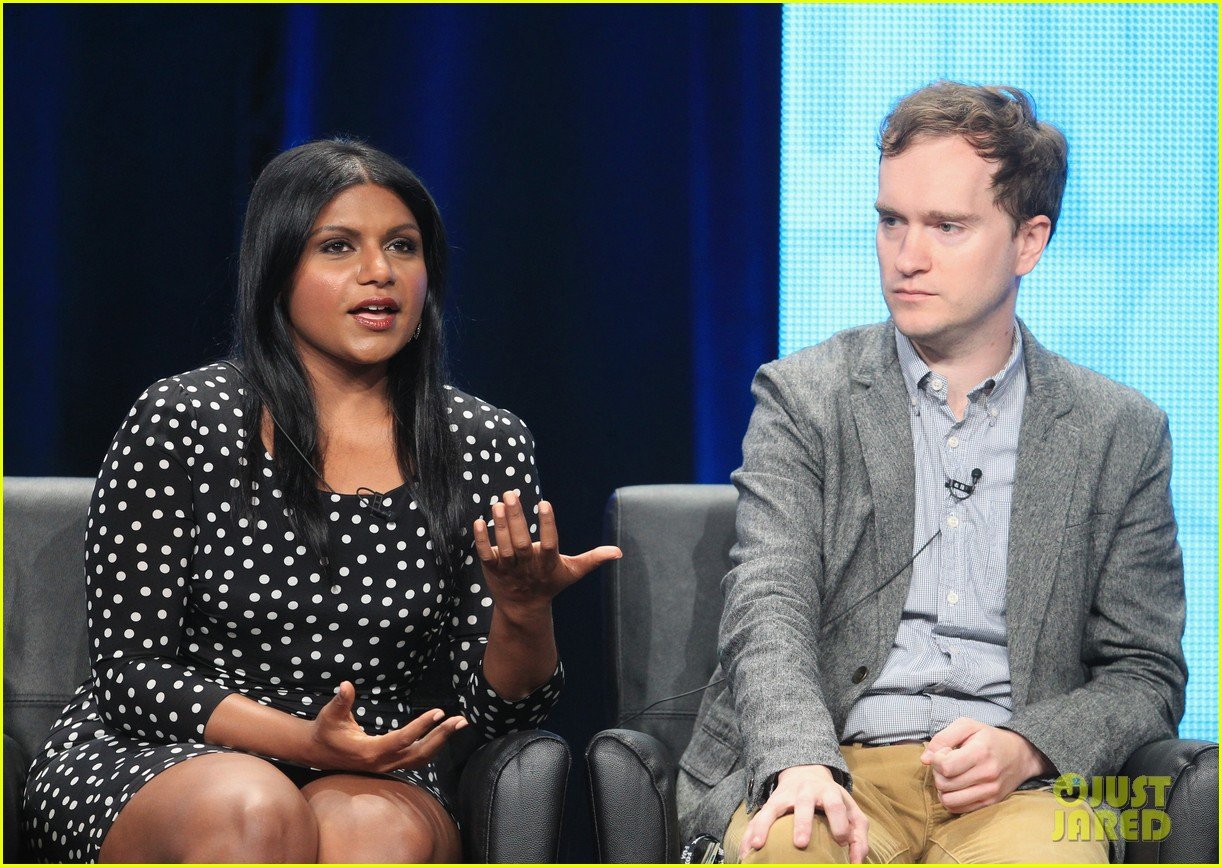 Mindy Kaling: 'The Mindy Project' Poster - First Look!: Photo 2690976 ...