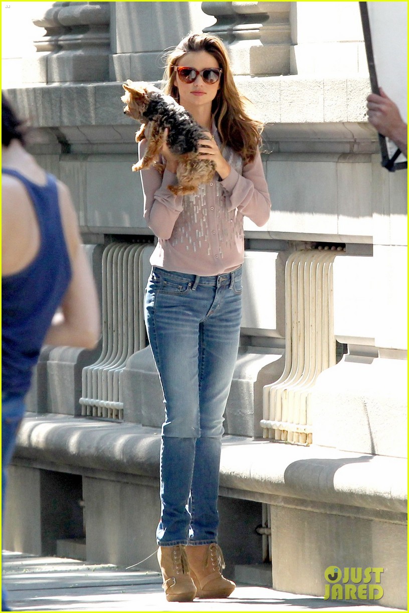 Miranda Kerr: Photo Shoot with Frankie the Dog!: Photo 2688393 ...