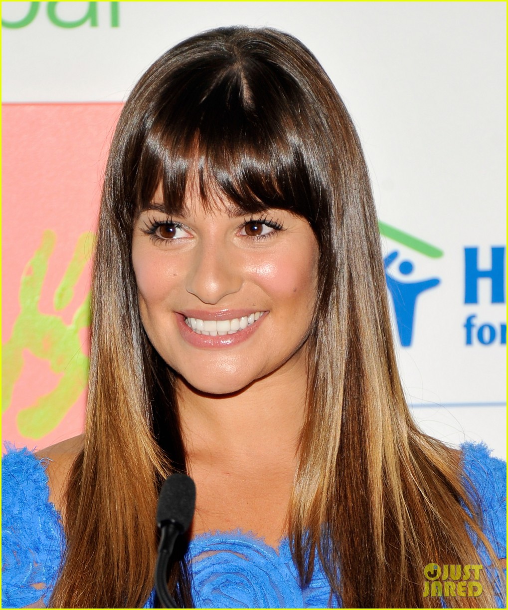 Lea Michele: Hands for Habitat Unveiling!: Photo 2689850 | Lea Michele ...