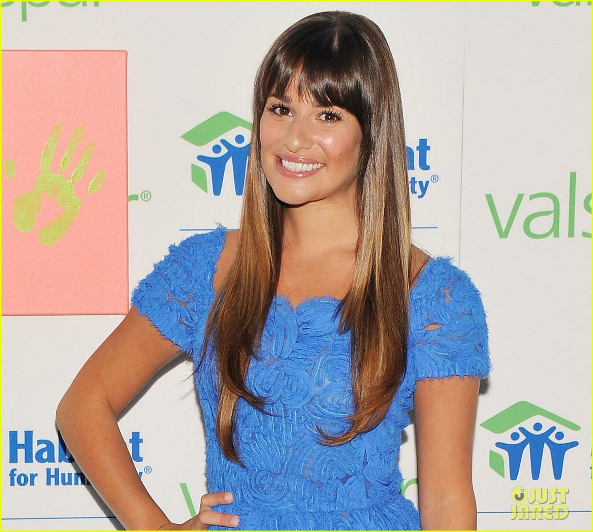Lea Michele: Hands for Habitat Unveiling!: Photo 2689856 | Lea Michele ...
