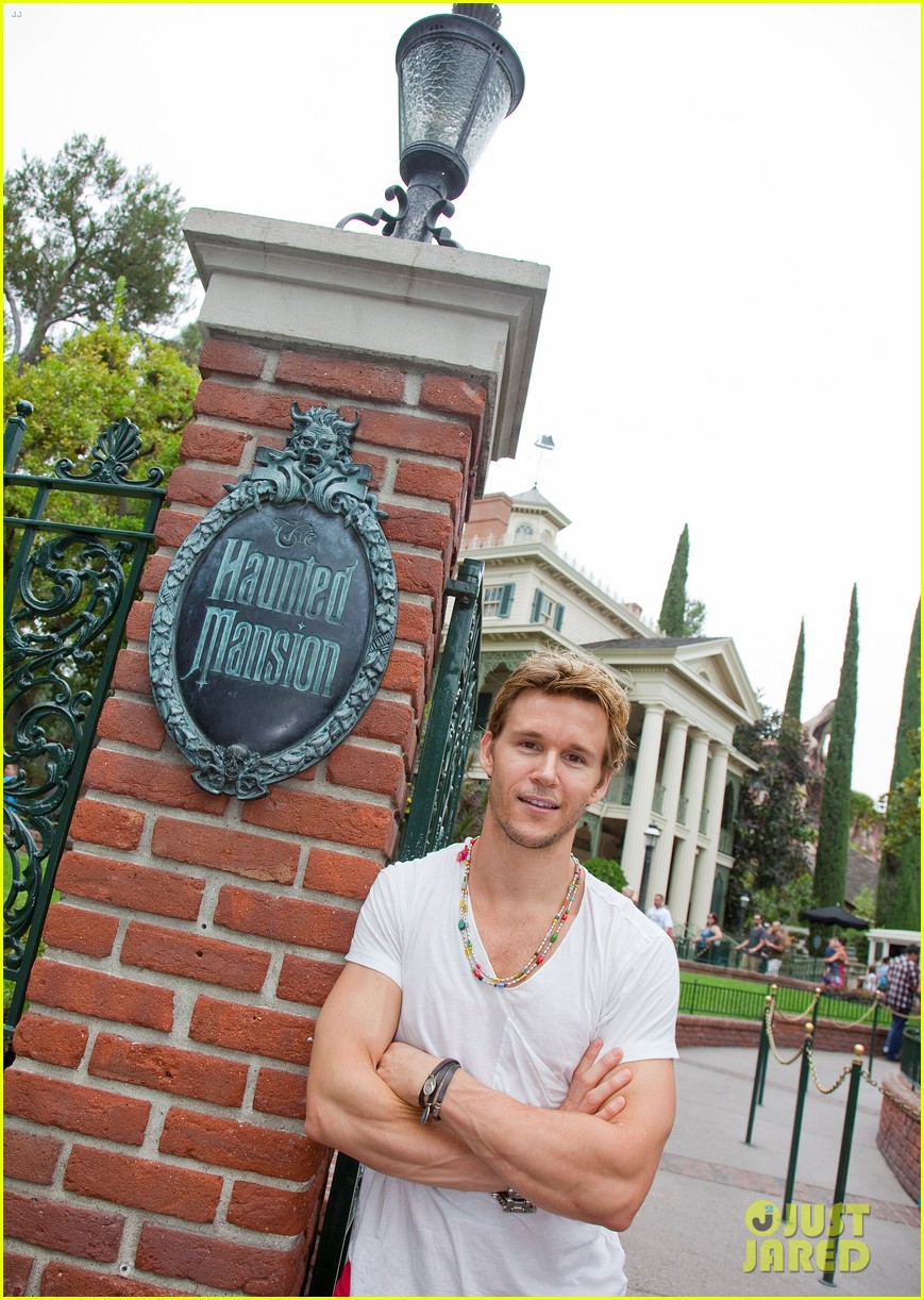 Anna Paquin & Stephen Moyer: Lunch with Lilac!: Photo 2686725 | Anna ...