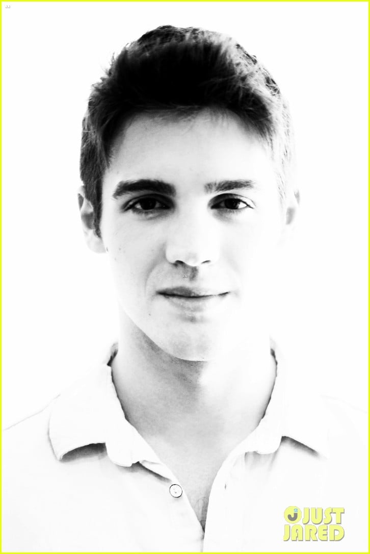 'Vampire Diaries' Cast Portraits at Comic-Con - Exclusive!: Photo ...