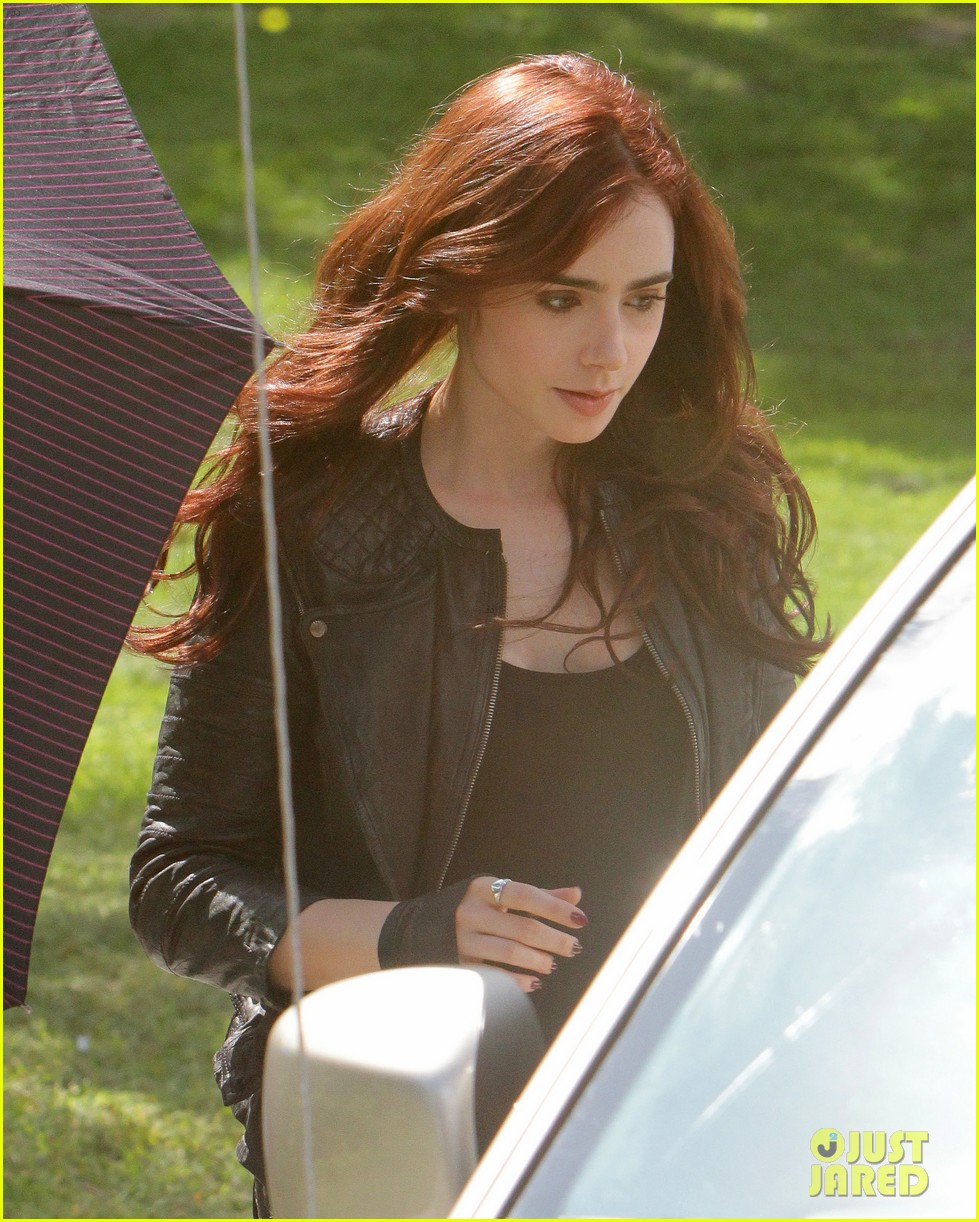 Lily Collins & Jamie Campbell Bower: 'Mortal Instruments' Set!: Photo ...