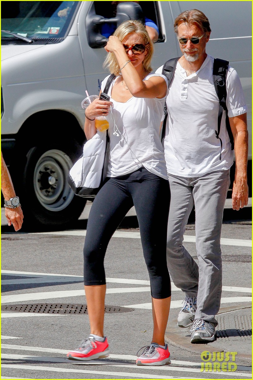 Cameron Diaz: Fitness Fun in the Big Apple!: Photo 2709930 | Cameron ...